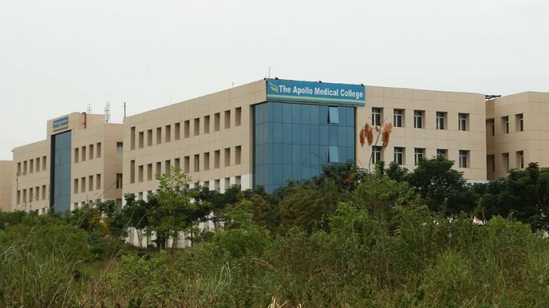 College – Apollo Institute of Medical Sciences & Research